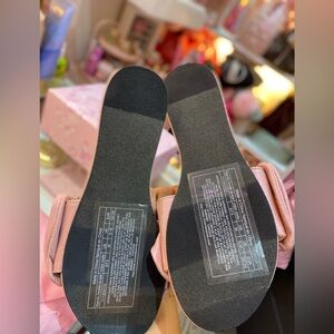 Victoria's Secret | Shoes | New Victorias Secret Shimmering Pink Pearl ...